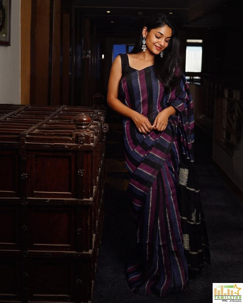 Actress Ivana Latest Photos | Tamilstar